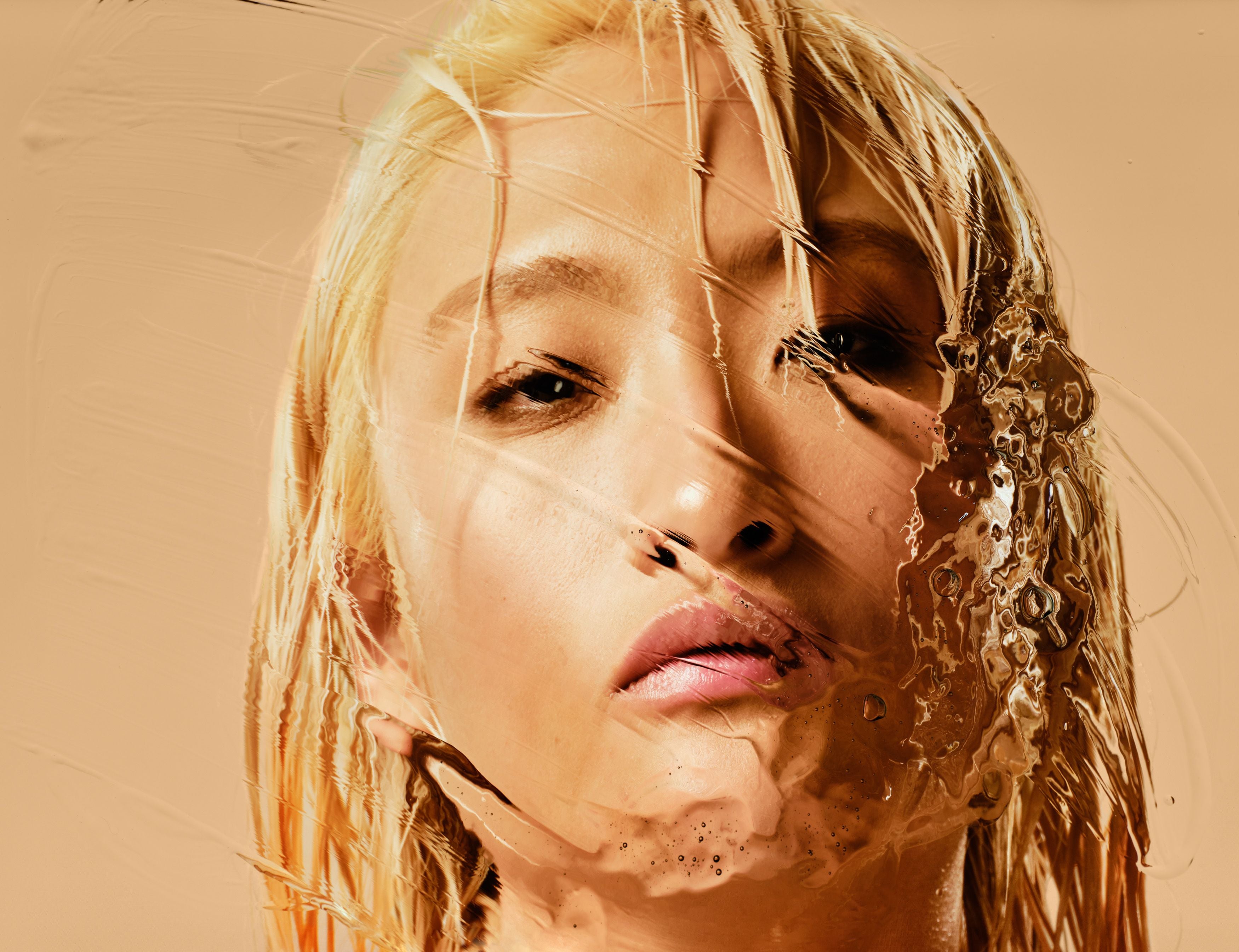 Wondering how to improve your sex life and relationship? Let your hand – Bed Intentions